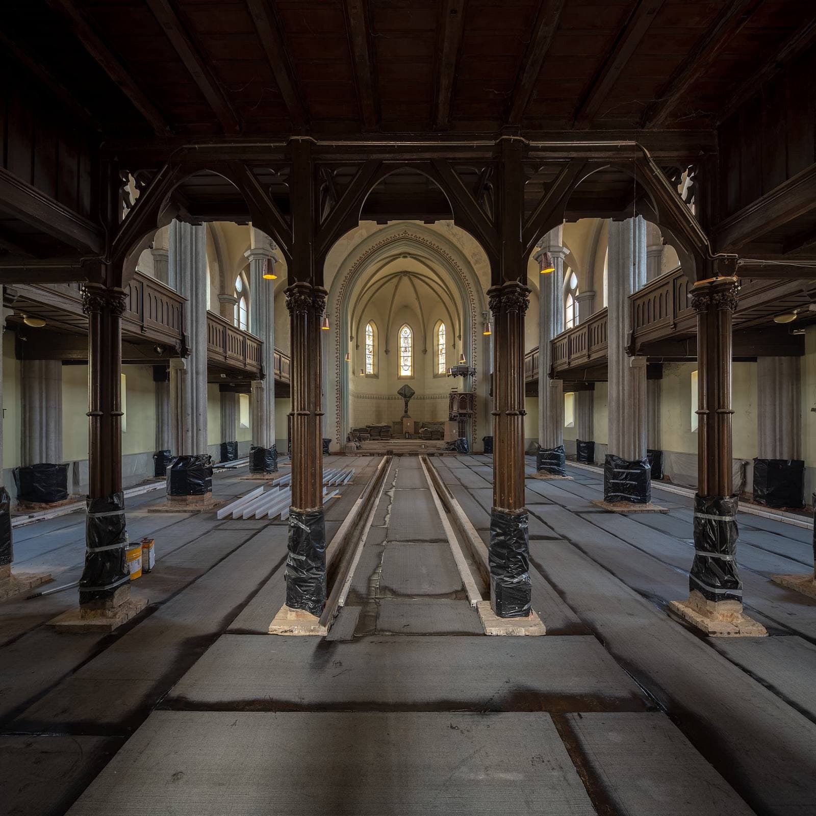 Friedenskirche Leipzig – Regentaucher | Fotografie